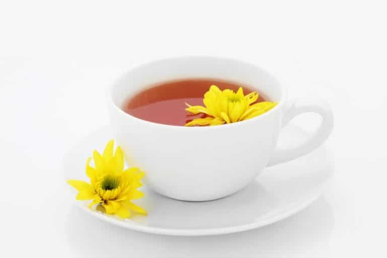 10 Amazing Health Benefits of Chrysanthemum Tea - Natural Food Series